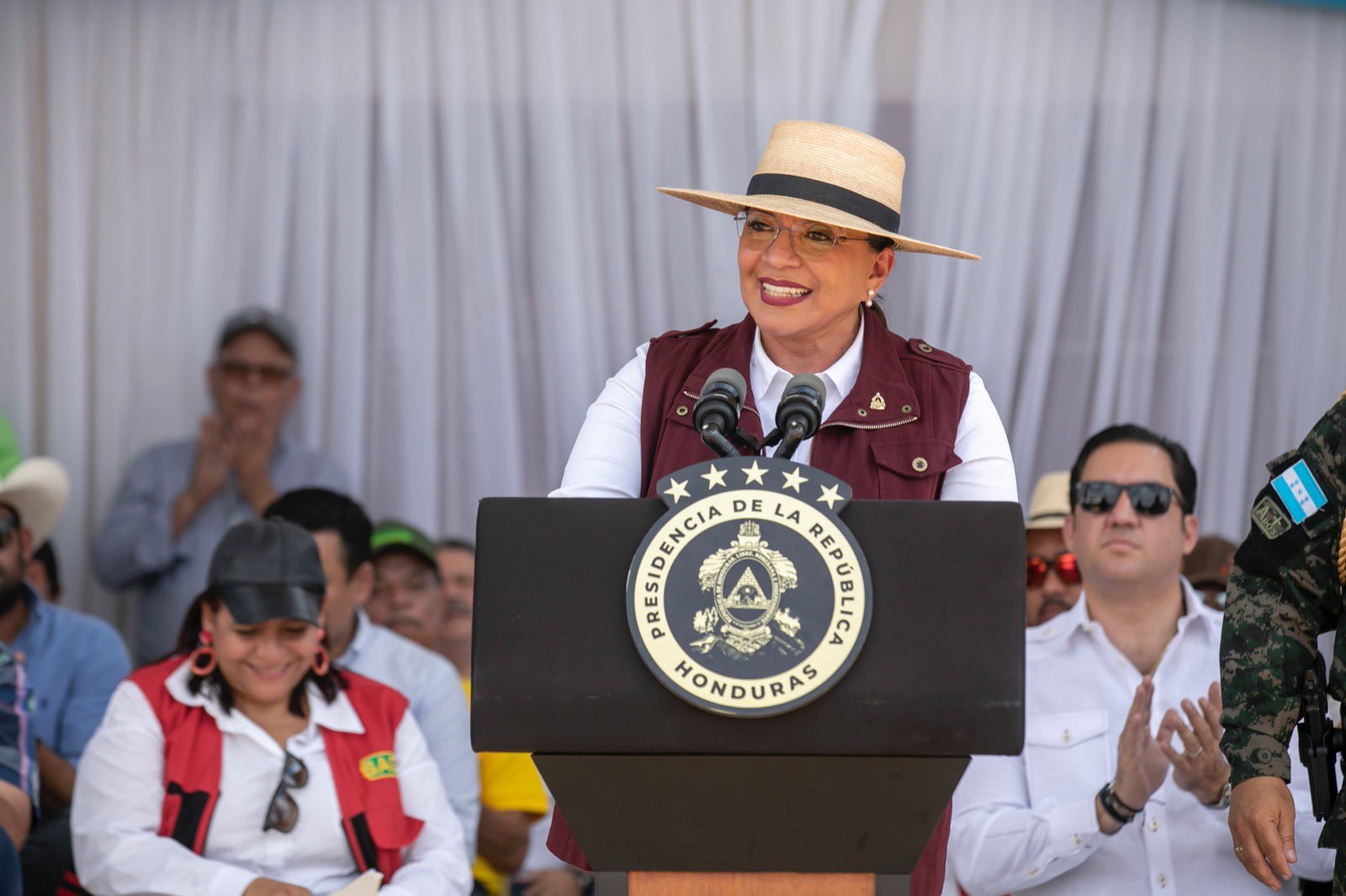 Presidenta Xiomara Castro liderará ceremonia en honor a la patria - Extra Digital Honduras